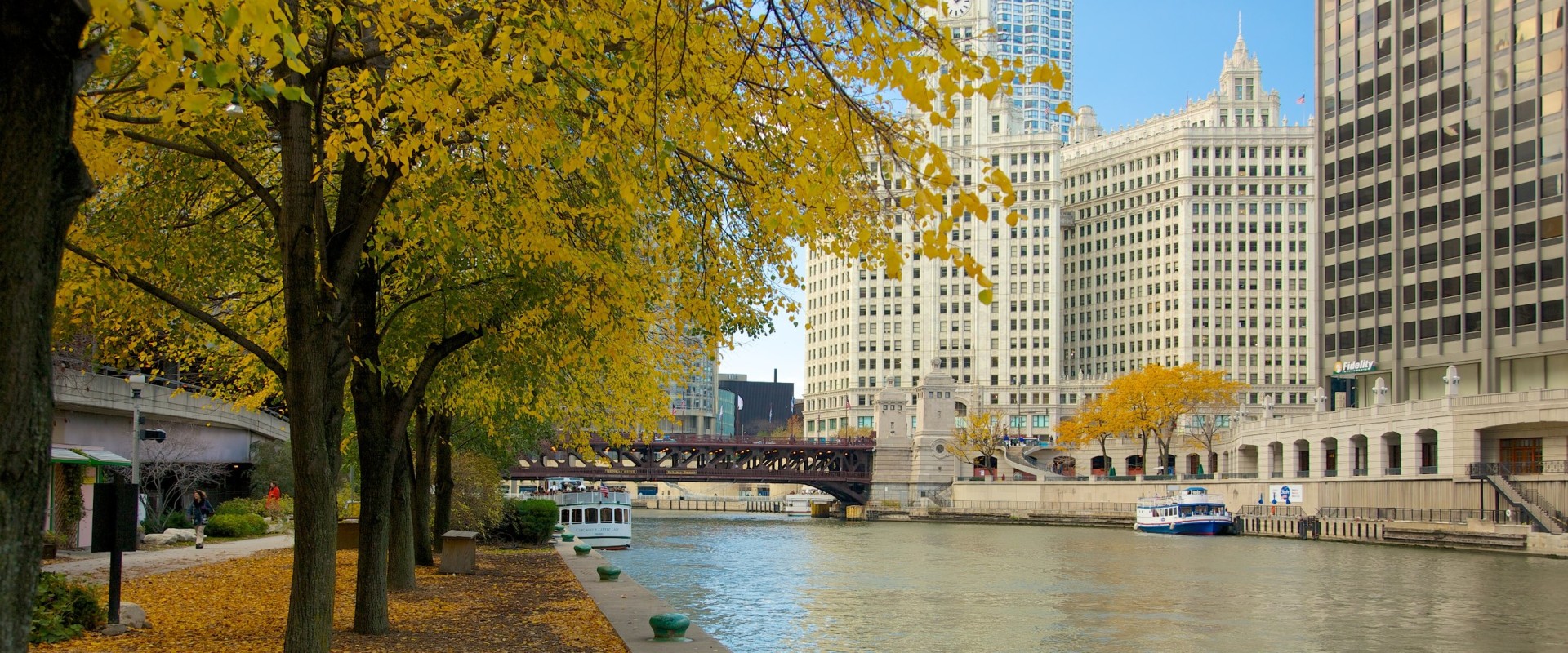 Exploring the Great Outdoors: A Guide to Tourism in Chicago, IL